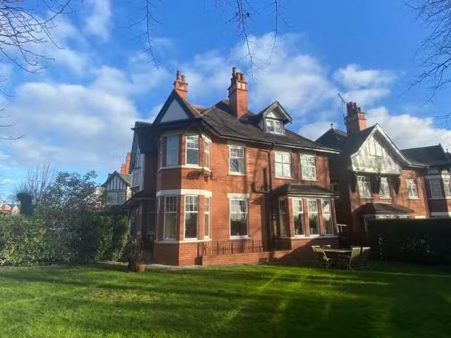 2 bedroom apartment for rent in Victorian Crescent, Town Moor.