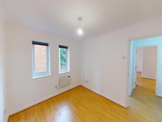 2 bedroom apartment for rent in Victory Road, Wanstead, E11