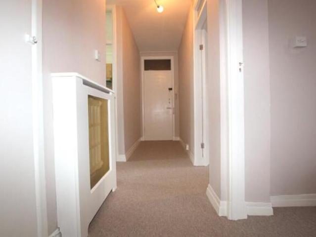 2 bedroom apartment for rent in Vincent Court, Bell Lane, Hendon NW4