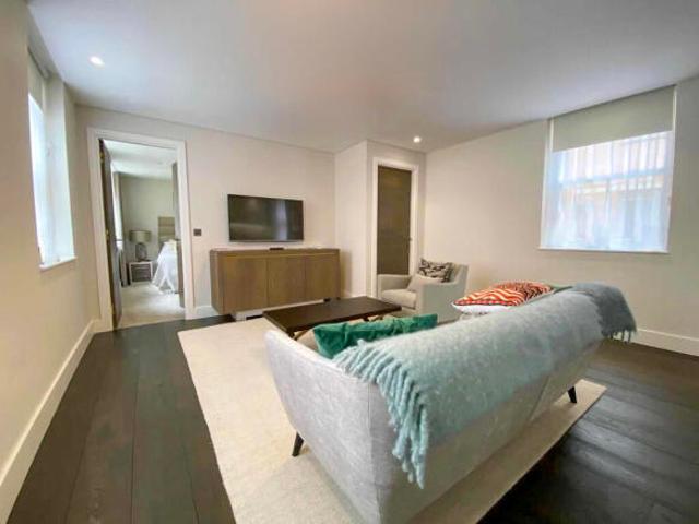 2 bedroom apartment for rent in W13 Pinks Mews, 1 6 Dyer's Buildings, London, EC1N
