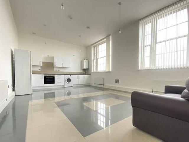 2 Bedroom Apartment For Rent In Wyvern House, Railway Terrace