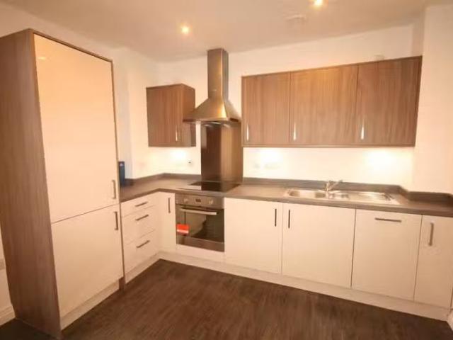 2 bedroom apartment for rent in Warstone Lane, Birmingham, Wes.