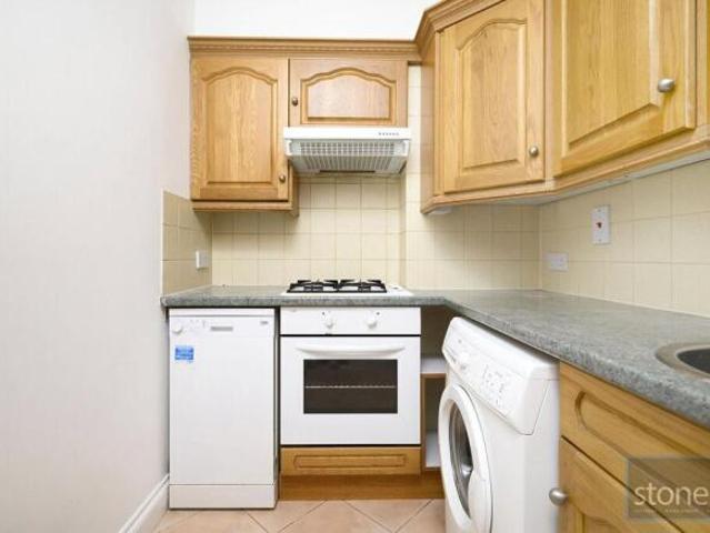 2 bedroom apartment for rent in Warwick Avenue, London, W9