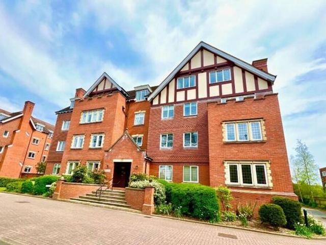 2 Bedroom Apartment For Rent In Warwick Road