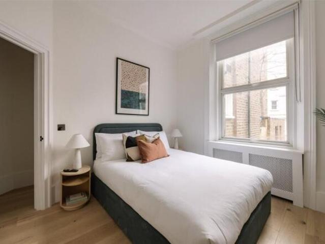 2 bedroom apartment for rent in Warwick Road, Earls Court, SW5