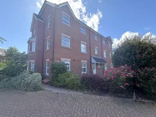 2 bedroom apartment for rent in Water Mill Crescent, Sutton Co.