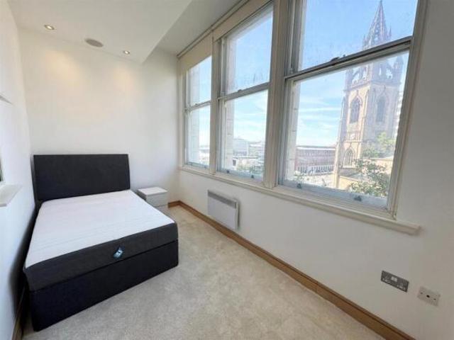 2 bedroom apartment for rent in Water Street, Liverpool, L3