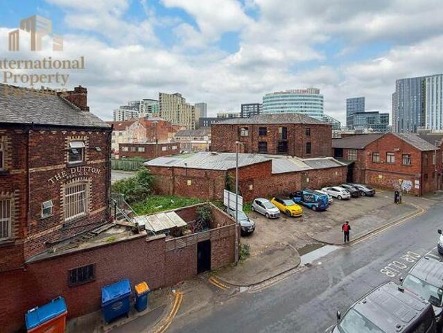 2 bedroom apartment for rent in Waterhouse Gardens, Dutton Street, Manchester, M3