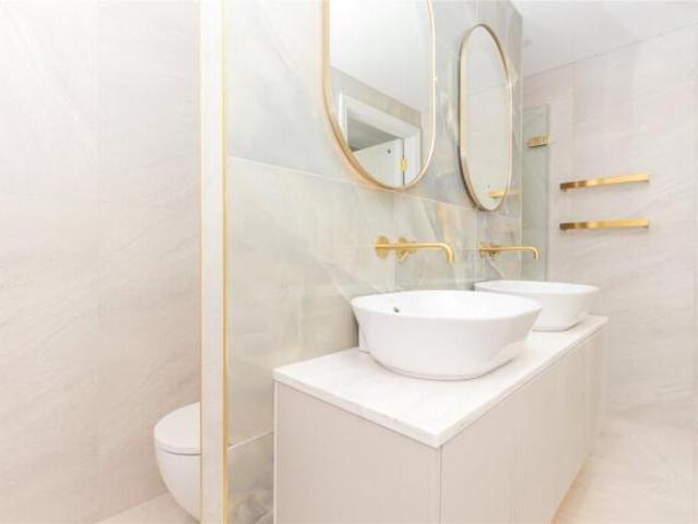 2 bedroom apartment for rent in Watermeadow Lane, London, SW6