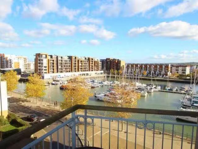 2 bedroom apartment for rent in Waters Edge, Portishead, BS20