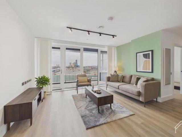 2 bedroom apartment for rent in Waterway House, North Kensington NW10