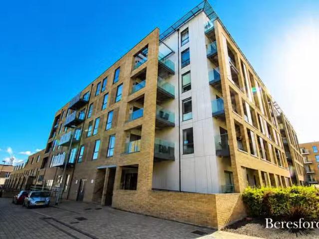 2 bedroom apartment for rent in Watson Heights, CM1