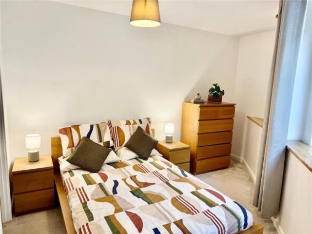 2 bedroom apartment for rent in Waverley House, Cathedral Walk, Bristol Harbourside, BS1
