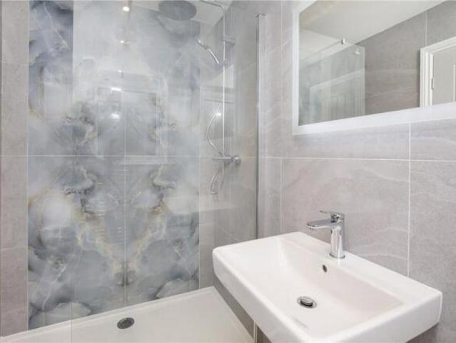 2 bedroom apartment for rent in Wayside Crescent, Harrogate, North Yorkshire, HG2