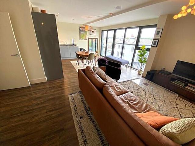 2 bedroom apartment for rent in Wellington House, Lewis Street, Cardiff, CF11