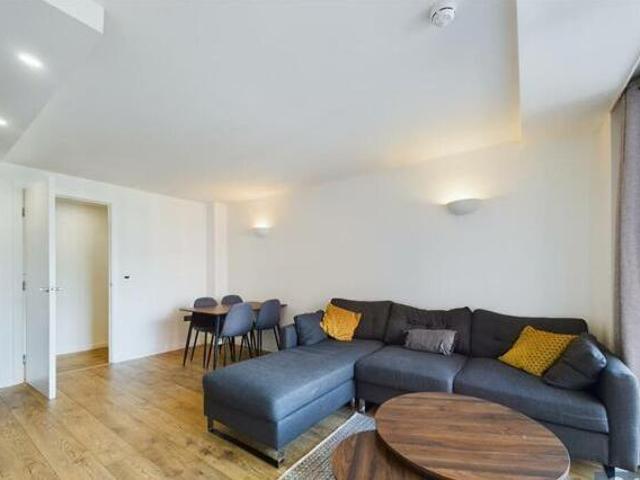 2 Bedroom Apartment For Rent In Wellington Street