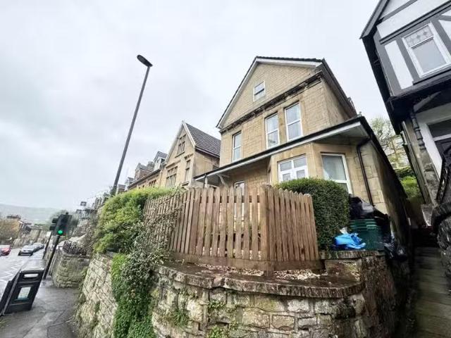 2 bedroom apartment for rent in Wells Road, BATH, BA2