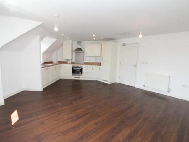 2 bedroom apartment for rent in Wells View Drive, Bromley, BR2