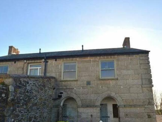 2 bedroom apartment for rent in Wendron Terrace Sanctuary Lane Helston Cornwall TR13