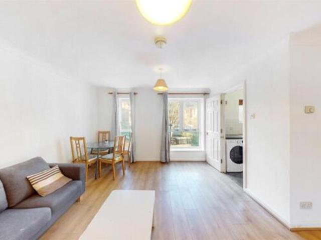 2 bedroom apartment for rent in Wesley Avenue, London, E16