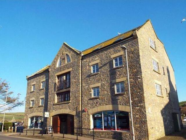 2 Bedroom Apartment For Rent In West Bay