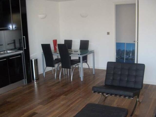 2 bedroom apartment for rent in West Point City Centre LS1