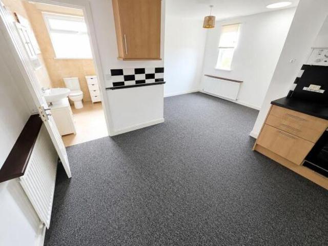 2 bedroom apartment for rent in Westbourne Road, Downend, Bristol, BS16
