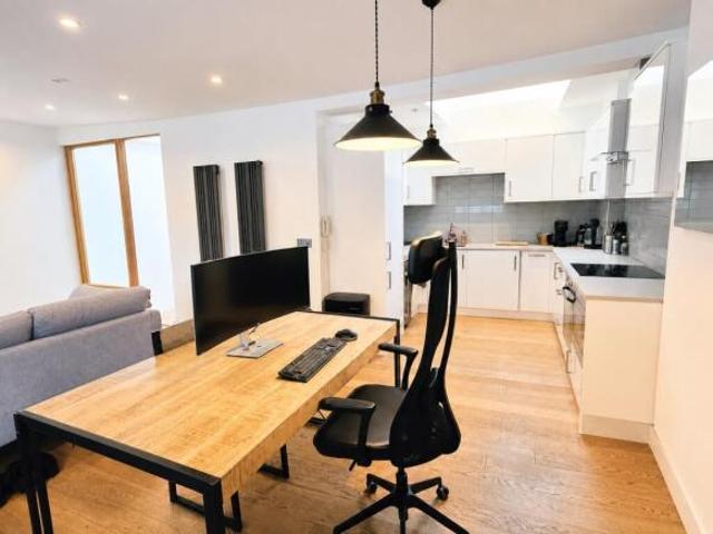 2 bedroom apartment for rent in Westbourne Terrace, London, W2