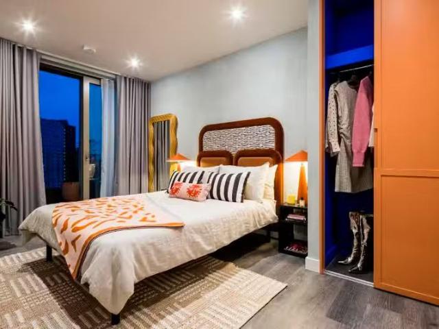 2 bedroom apartment for rent in Westfield Avenue, London, E20