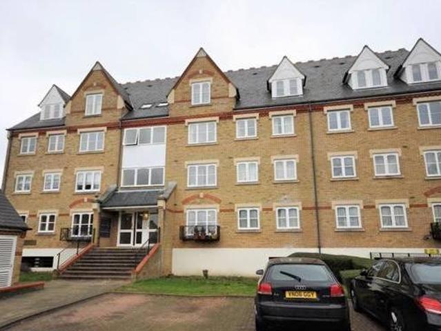 2 bedroom apartment for rent in Westminster House Hallam Close Watford WD24