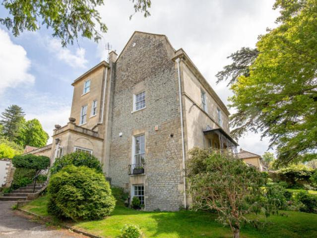 2 bedroom apartment for rent in Weston Road, BATH, BA1