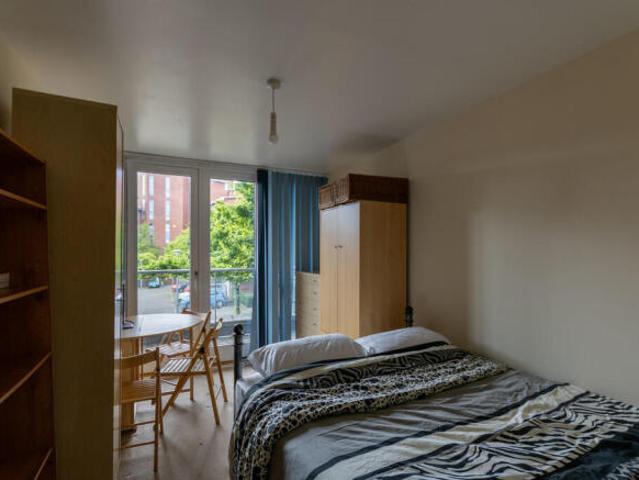 2 bedroom apartment for rent in Wheeleys Lane, Park Central, B15