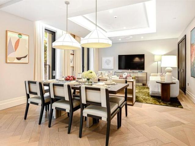 2 bedroom apartment for rent in Whistler Square, London, SW1W