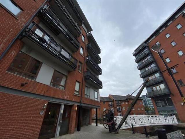 2 bedroom apartment for rent in Whittles Croft, 42 Ducie Street, Piccadilly Basin, M1