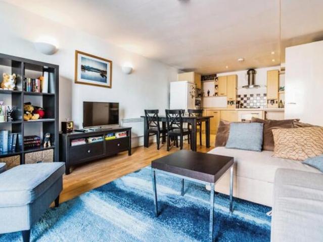 2 bedroom apartment for rent in Whitworth Street West, Manchester, Greater Manchester, M1