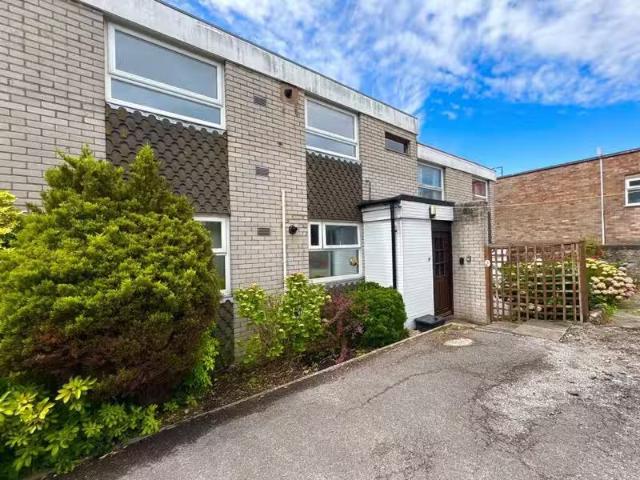 2 bedroom apartment for rent in Whitchurch Road, Bishopsworth.
