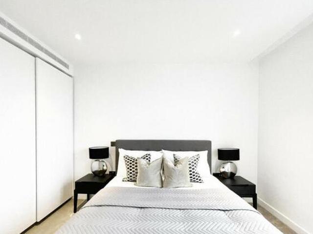 2 Bedroom Apartment For Rent In White City