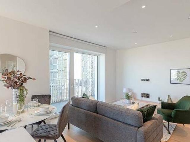 2 bedroom apartment for rent in White City Living Parkside Apartments Cascade Way White City W12