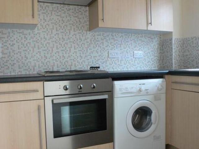 2 bedroom apartment for rent in Whitehall Drive, Wortley, Leeds, West Yorkshire, LS12