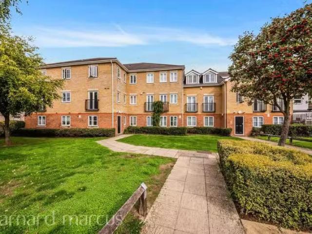 2 bedroom apartment for rent in Whitstable Place, CROYDON, CR0