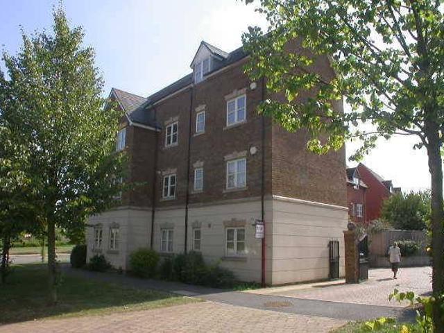 2 bedroom apartment for rent in Wickstead Avenue Milton Keynes Buckinghamshire MK8