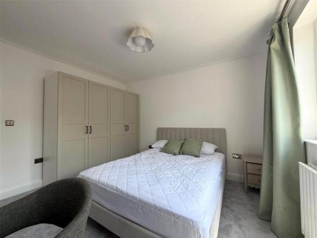 2 bedroom apartment for rent in Willes Road, Camden, London, NW5
