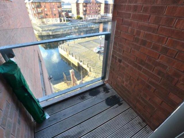 2 bedroom apartment for rent in William Jessop Way, Liverpool, L3