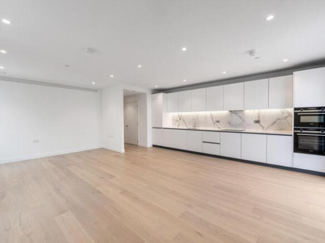2 bedroom apartment for rent in William Morris Way, London, SW6