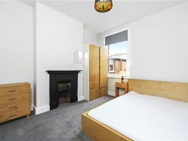 2 bedroom apartment for rent in Willow Vale, London, W12