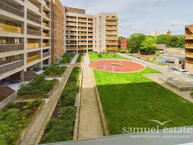 2 bedroom apartment for rent in Wiltshire House, Avenue Road, London, W3