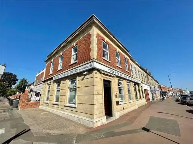 2 bedroom apartment for rent in Wimborne Road, Bournemouth, BH9
