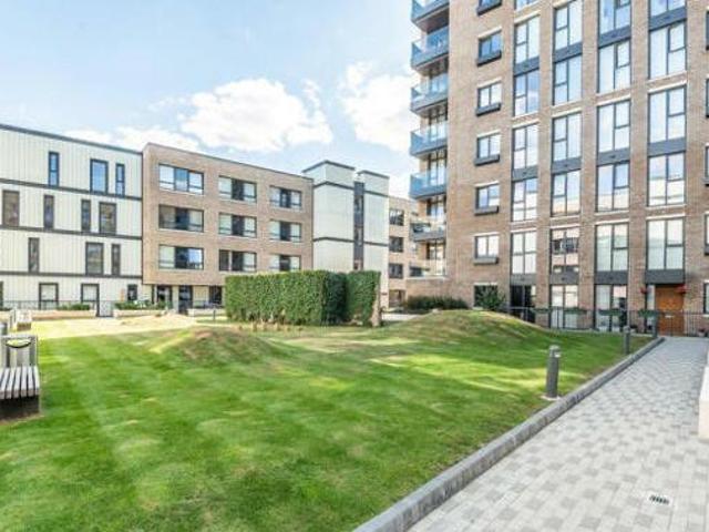 2 Bedroom Apartment For Rent In Winchester Square, Surrey Quays
