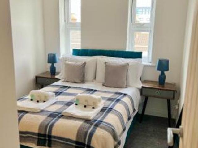 2 bedroom apartment for rent in Windsor Walk, LU1