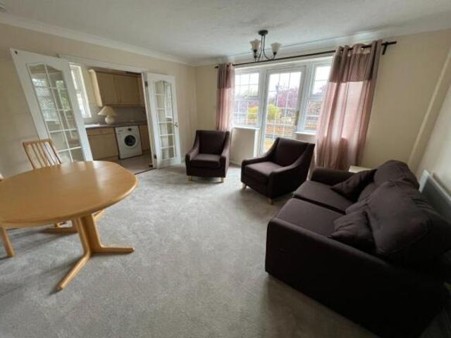 2 bedroom apartment for rent in Wokingham Road, Reading, Berkshire, RG6